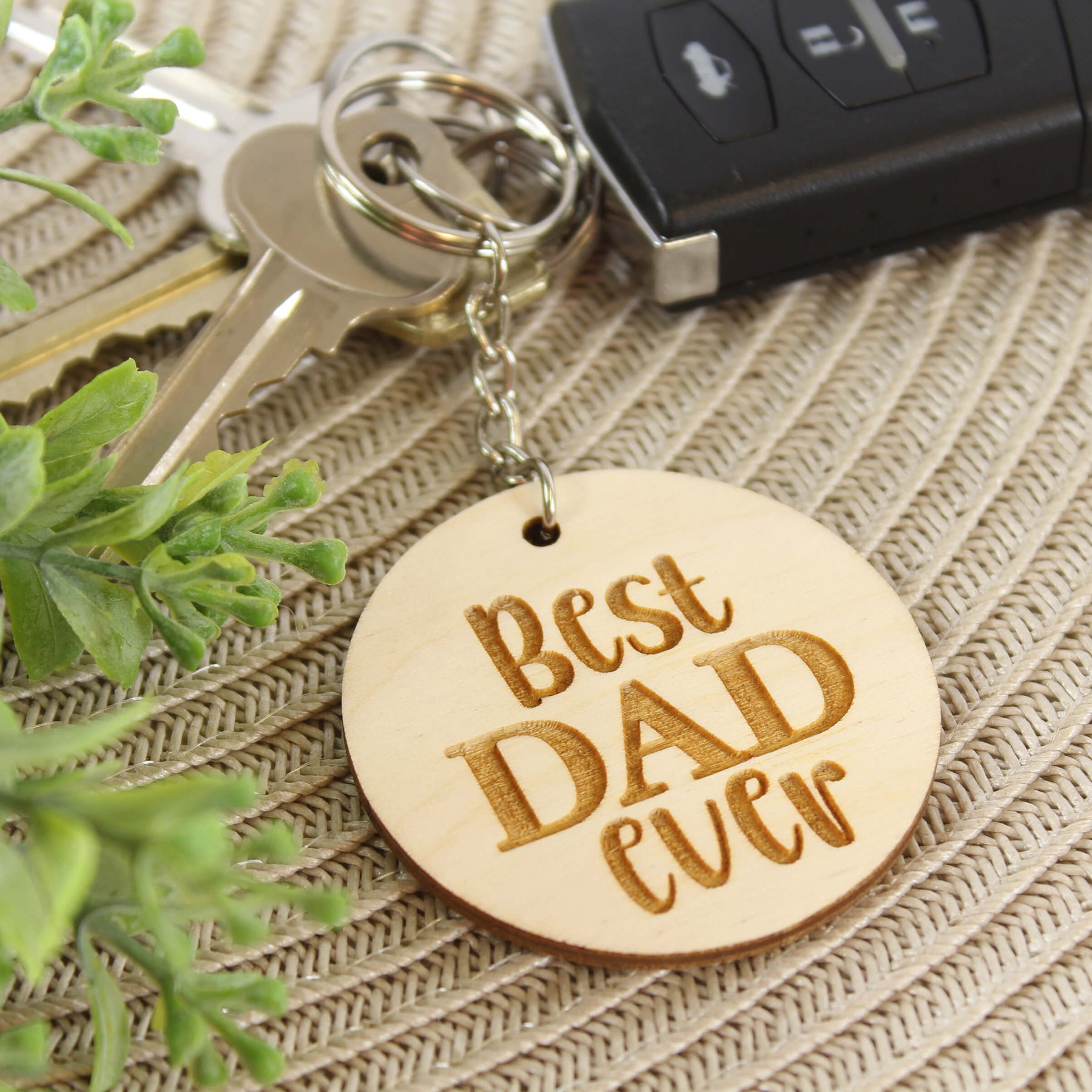 Best Dad Ever Keyring | Gifts For Him Under $50 – Meridian Etch